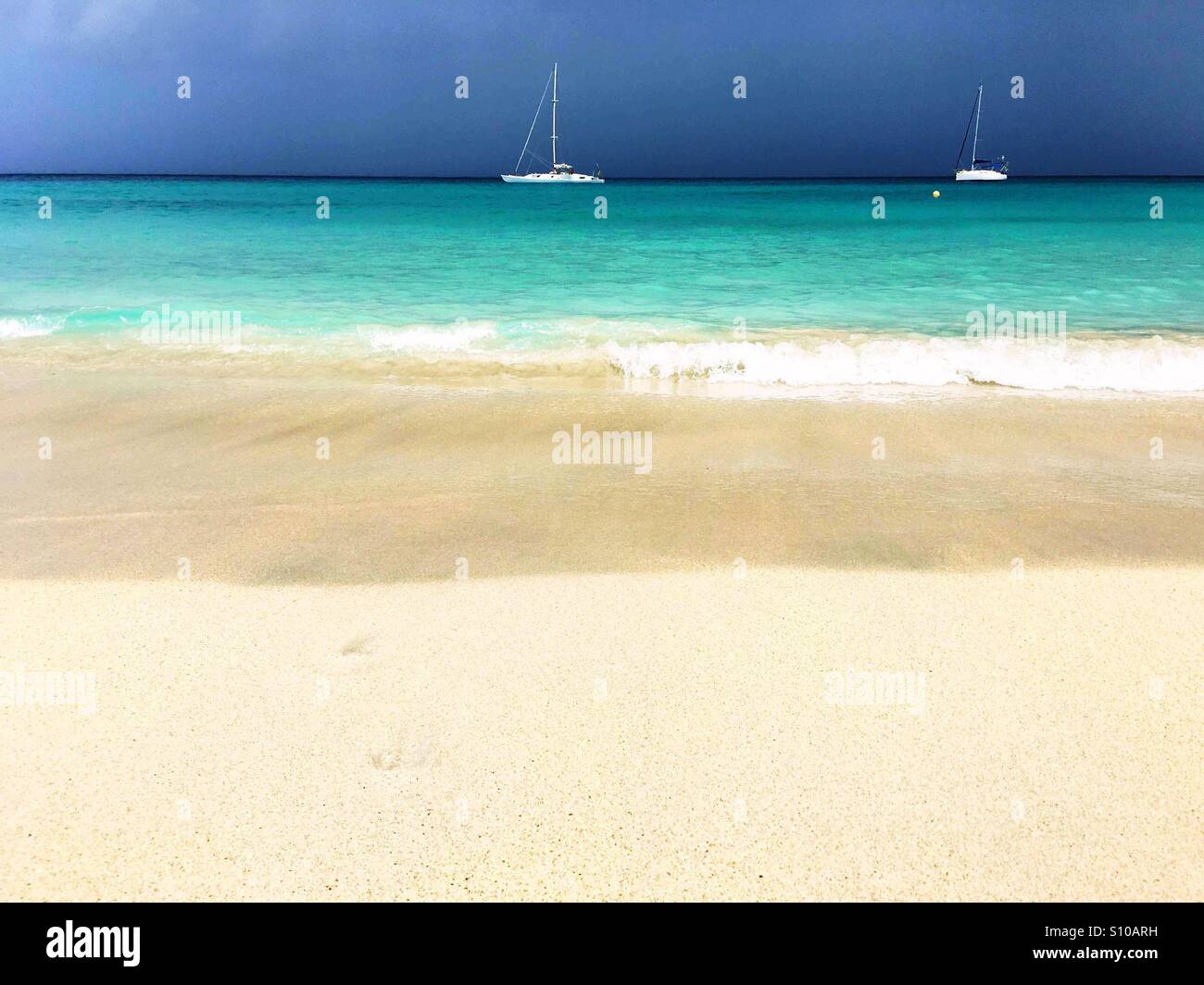 Friar's bay beach, Sint Maarten Caribbean Stock Photo - Alamy