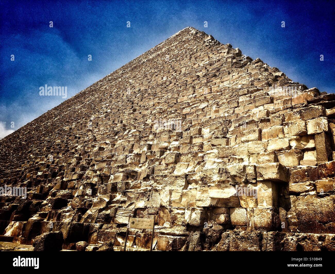 Cheops pyramide hi-res stock photography and images - Alamy