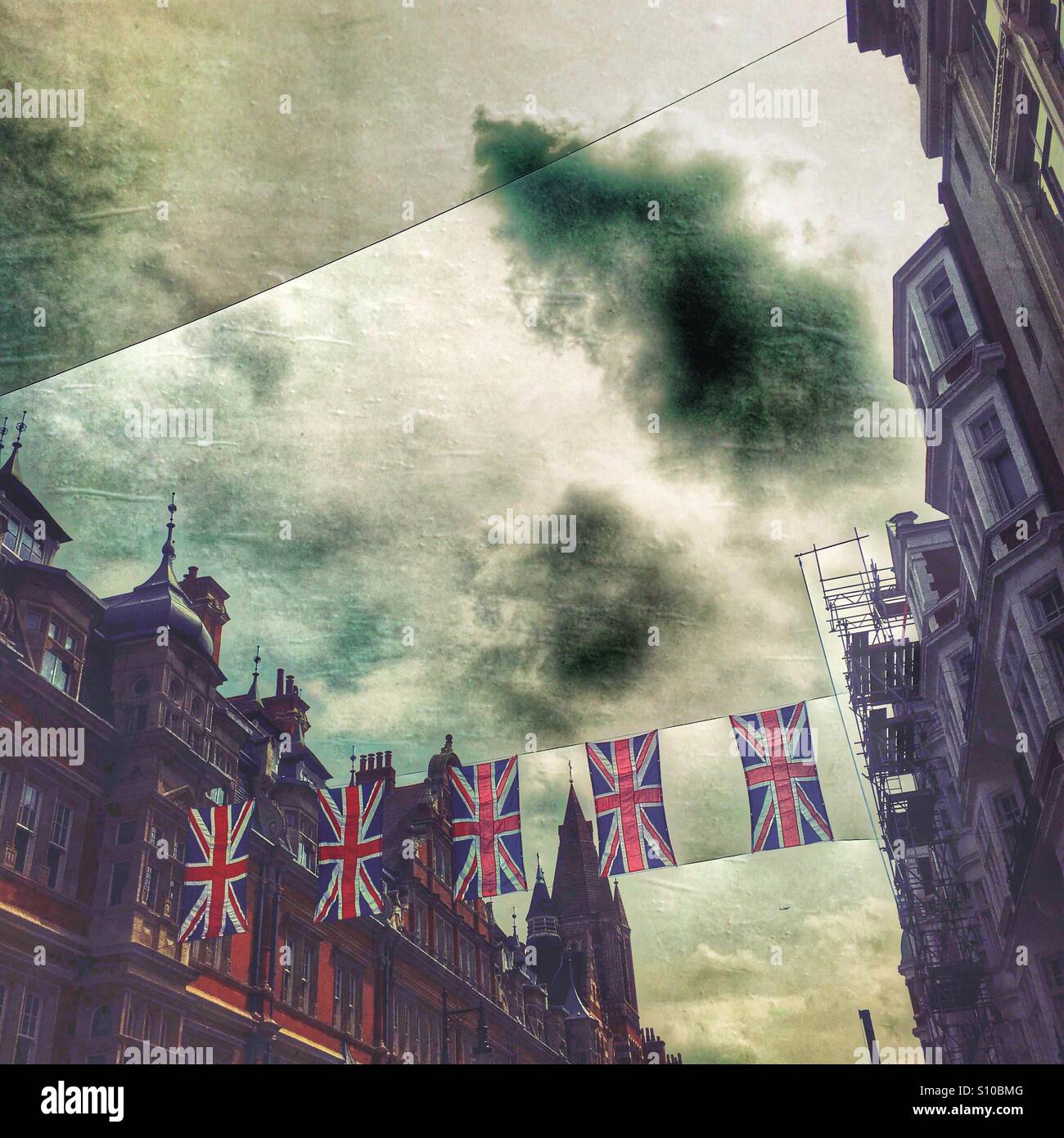 Hung across hi-res stock photography and images - Alamy