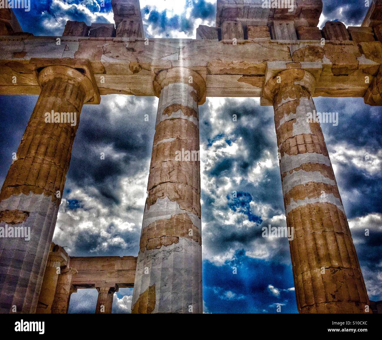 Parthenon columns hi-res stock photography and images - Alamy