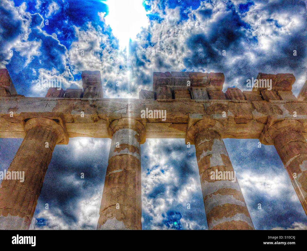 Parthenon style columns hi-res stock photography and images - Alamy