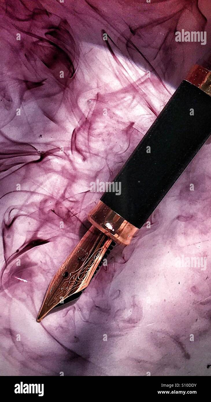 Ink flow hi-res stock photography and images - Alamy