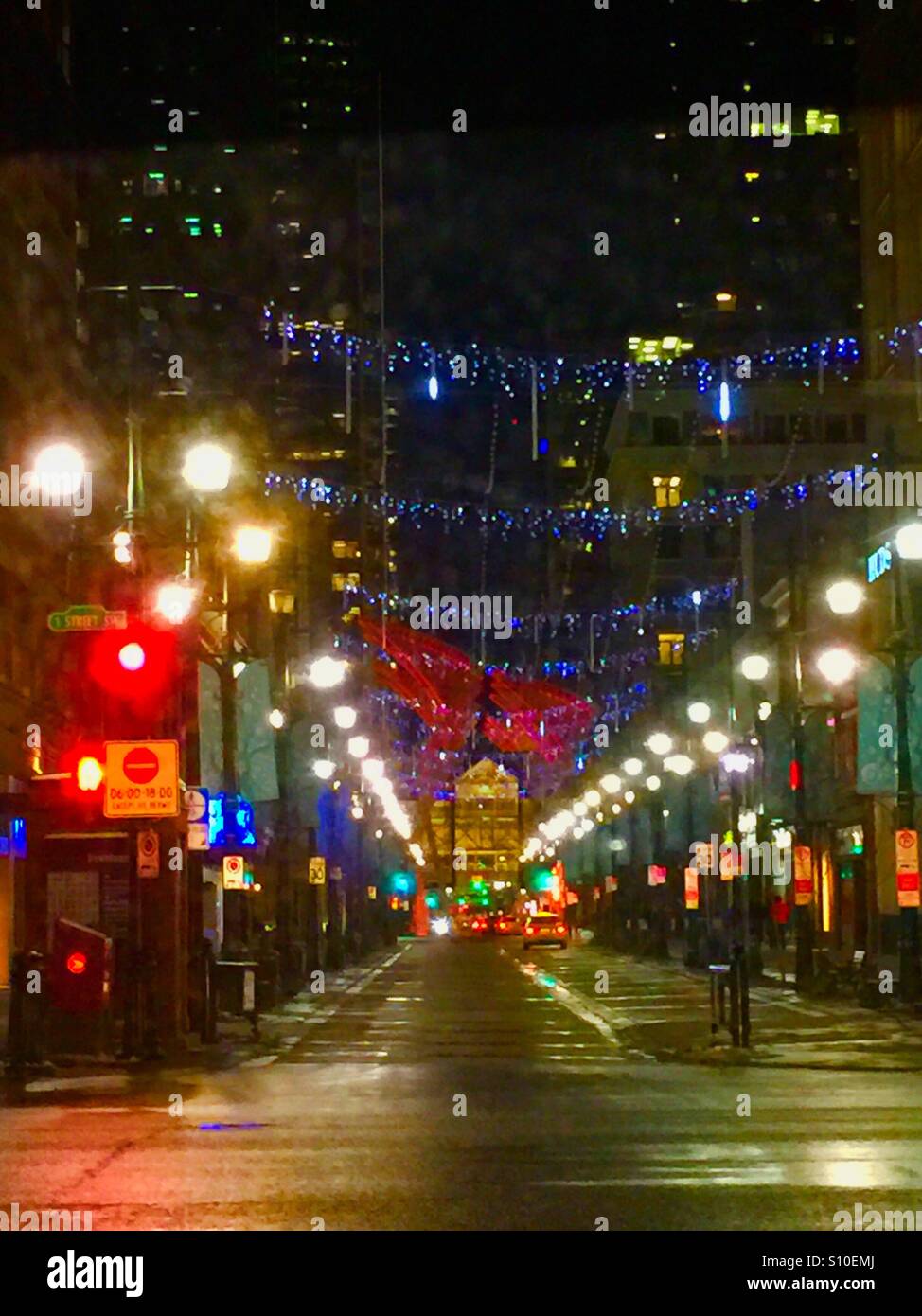December street lights in downtown Calgary Stock Photo - Alamy