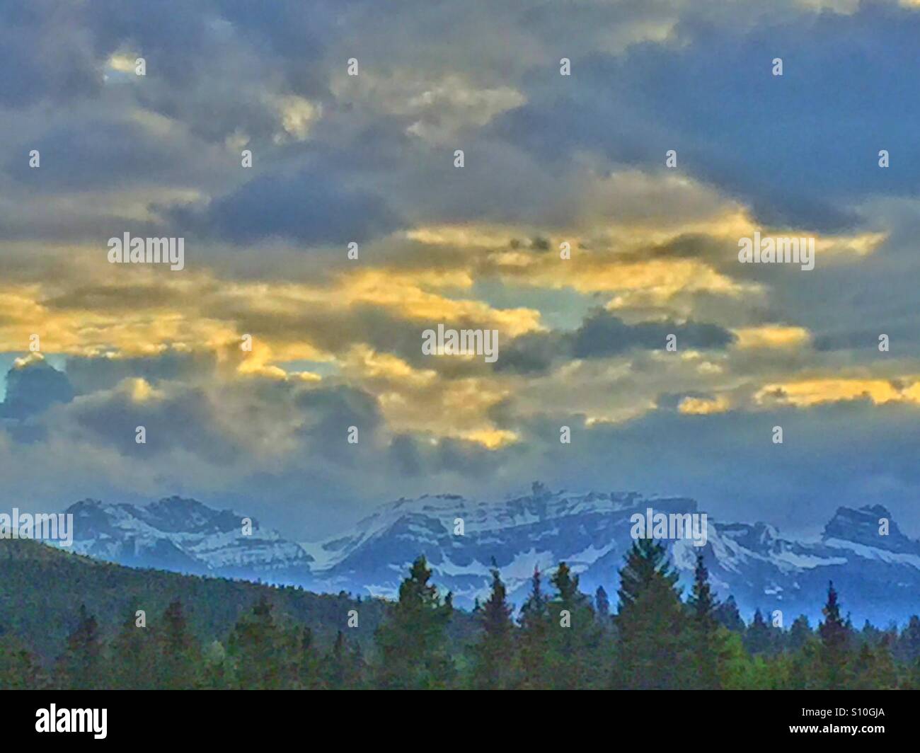 Sunset at Banff. Alberta Stock Photo - Alamy