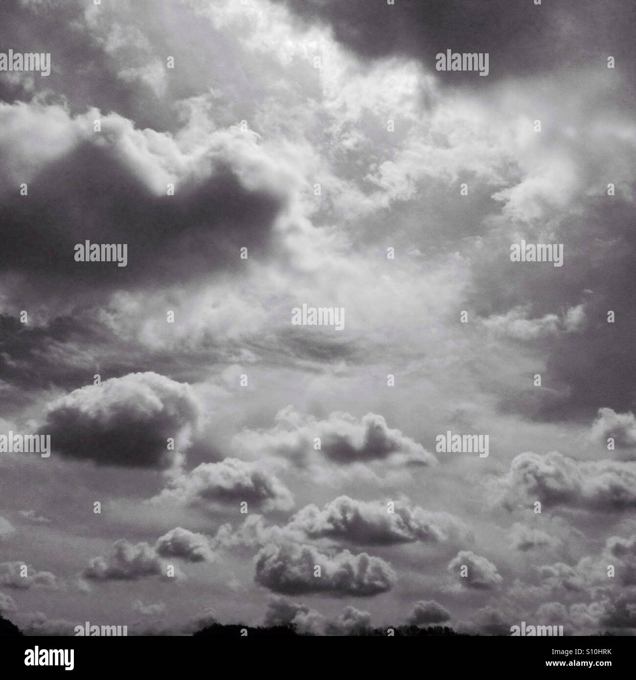 Pretty clouds hi-res stock photography and images - Alamy