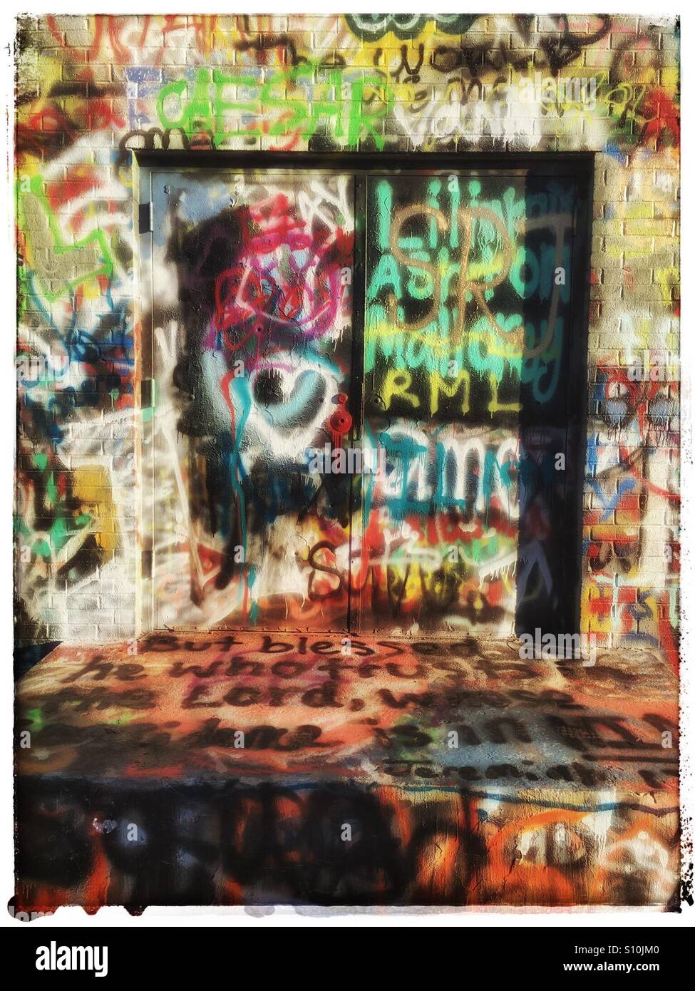 Graffiti on a wall and steps hi-res stock photography and images - Alamy