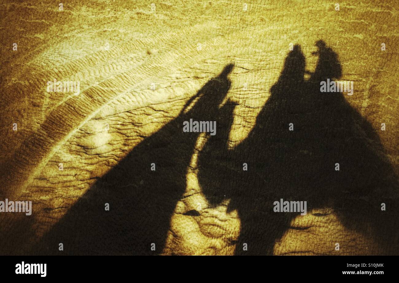 Shadow on desert hi-res stock photography and images - Alamy