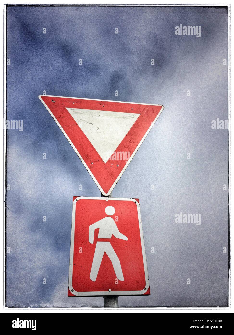 Yield to pedestrian sign hi-res stock photography and images - Alamy