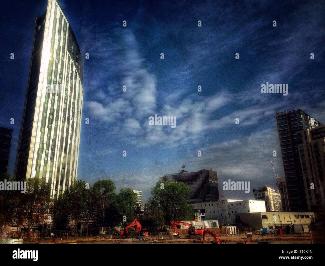 Elephant and castle architecture hi-res stock photography and images ...
