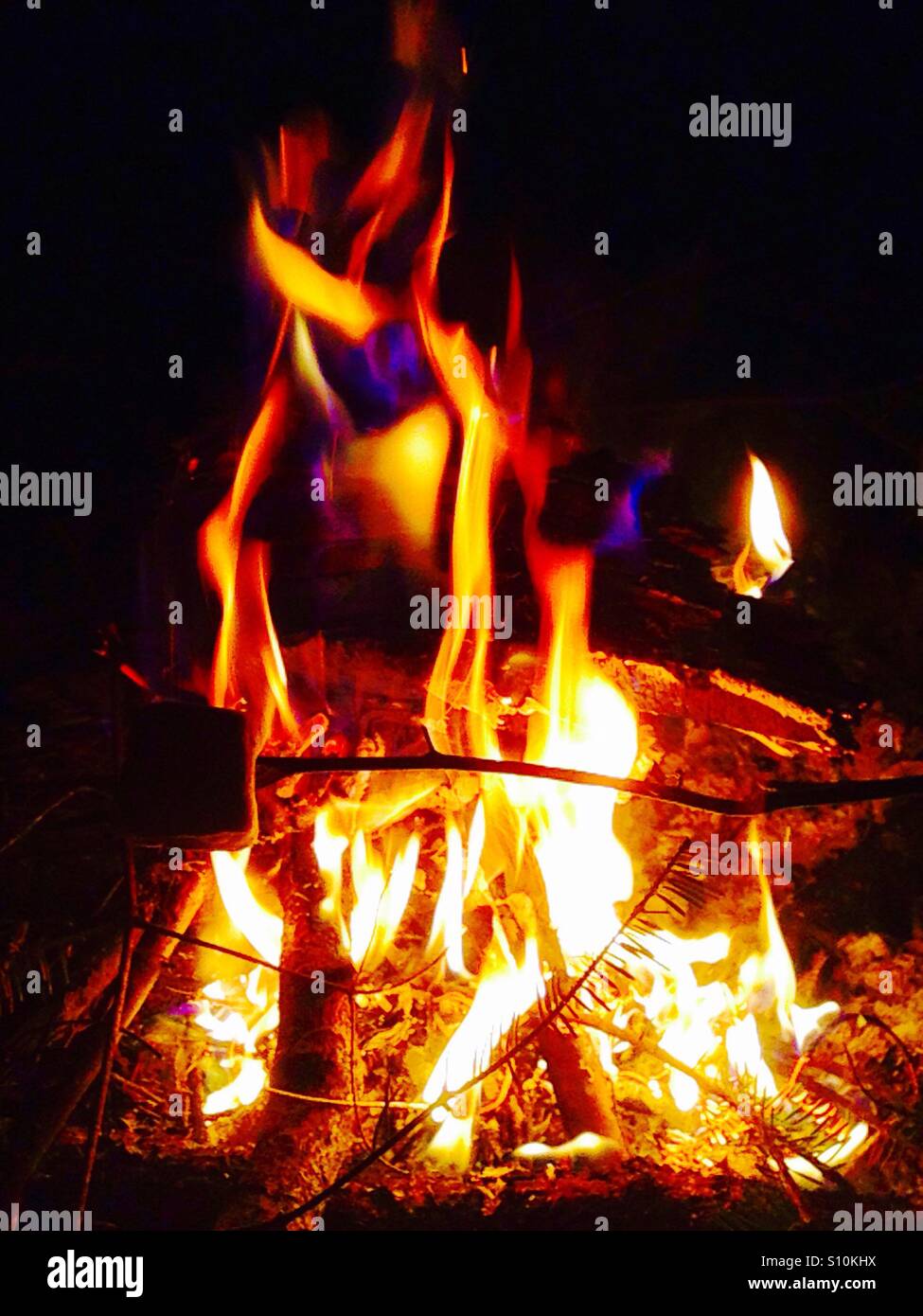 Burn camp kids hi-res stock photography and images - Alamy