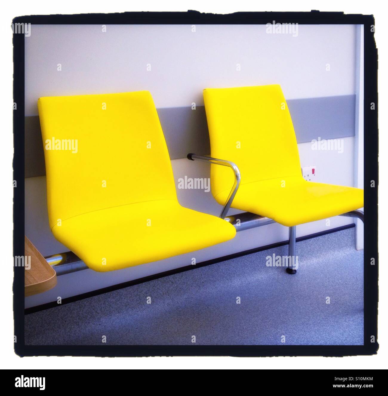 Yellow seats hi-res stock photography and images - Alamy