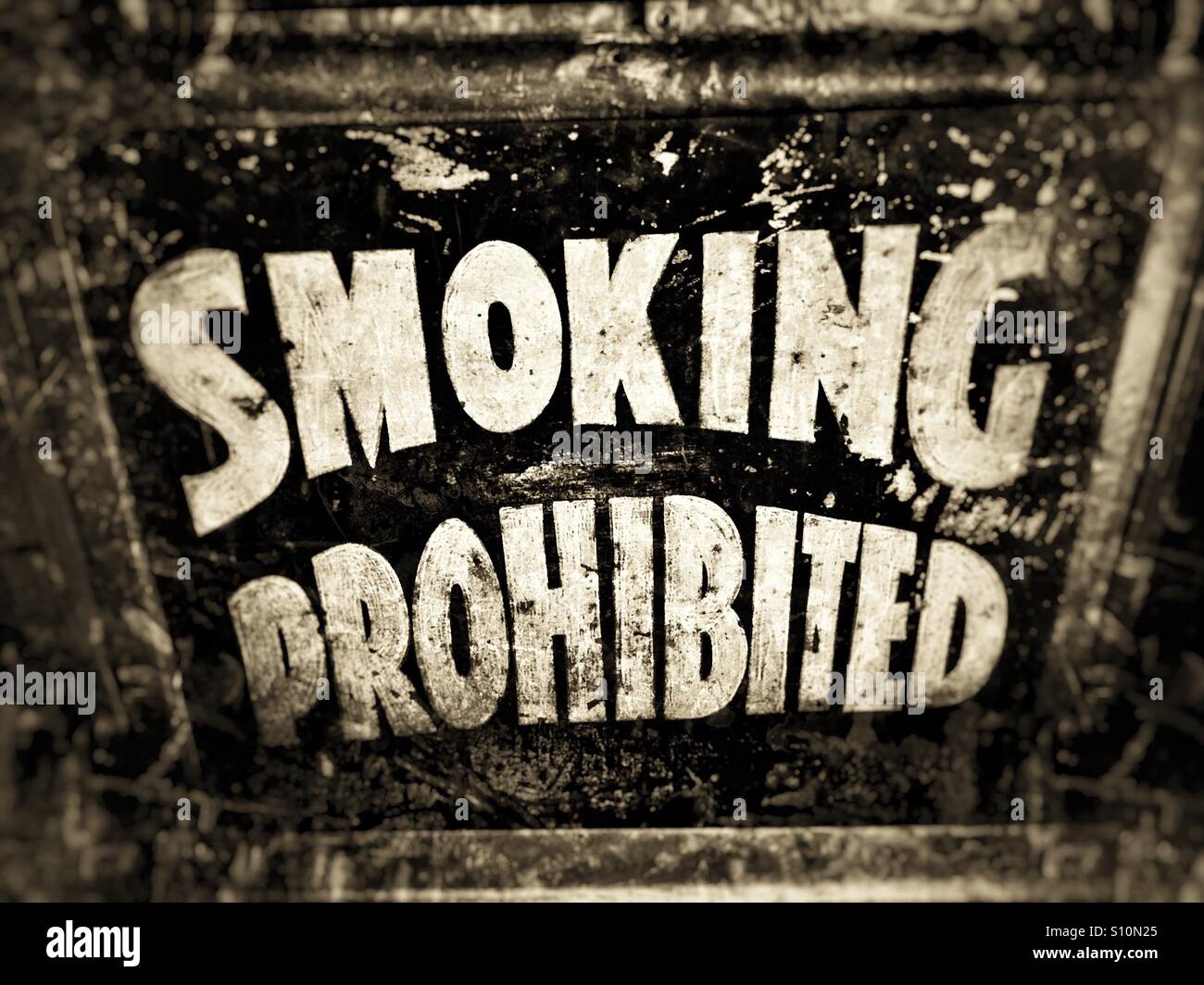 Smoking prohibited hi-res stock photography and images - Alamy