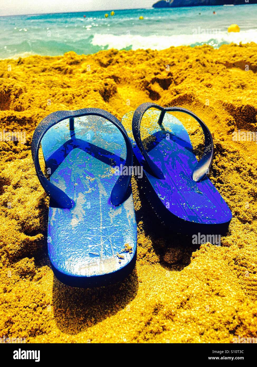 Flip flops hi-res stock photography and images - Alamy