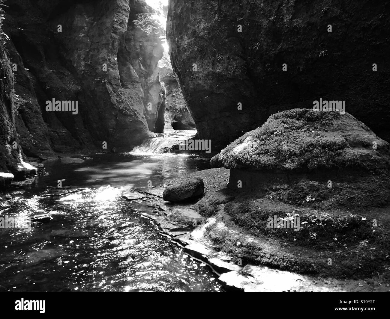 The devil's pulpit Black and White Stock Photos & Images - Alamy
