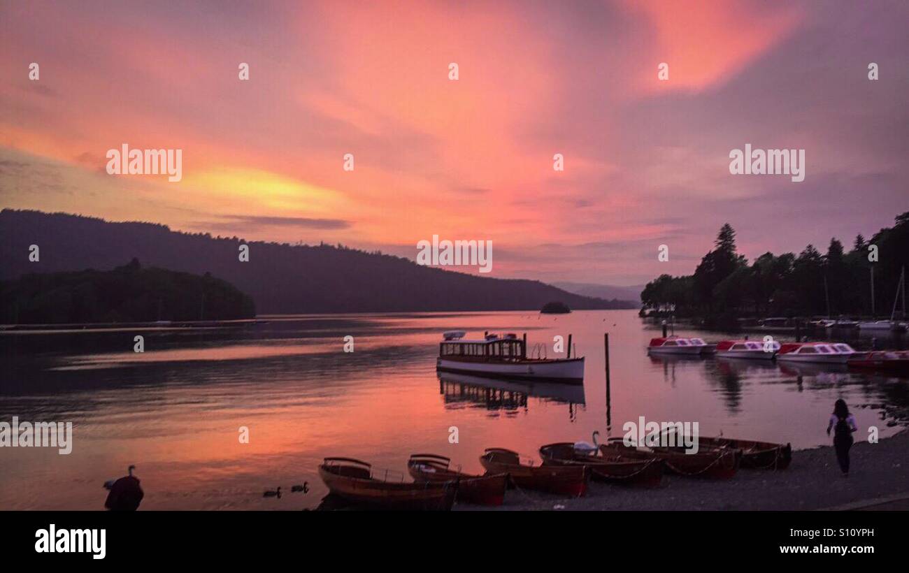 Colours of the setting sun Stock Photo - Alamy