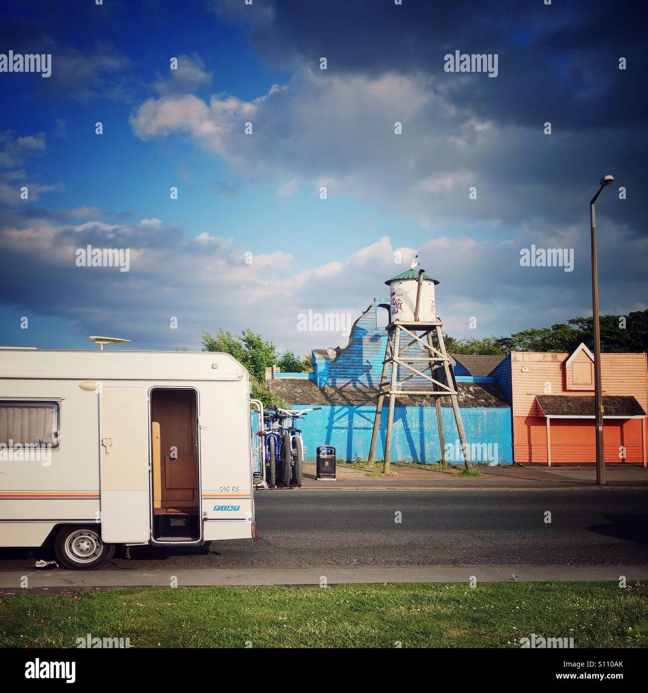 Caravan parked hi-res stock photography and images - Alamy
