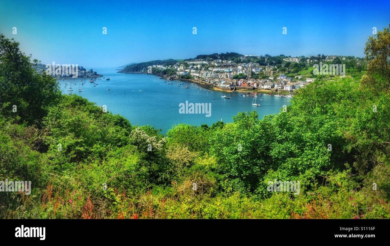 Fowey village cornish coast hi-res stock photography and images - Alamy