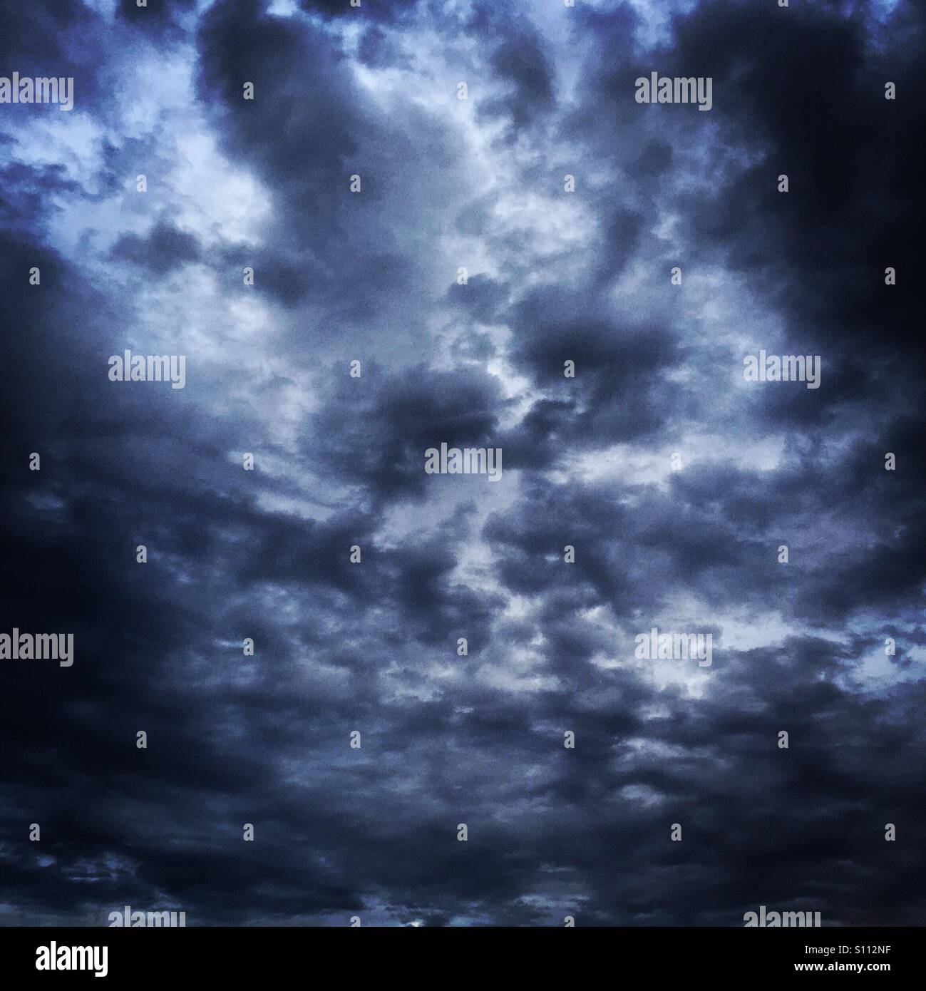 Storm clouds rolling hi-res stock photography and images - Alamy