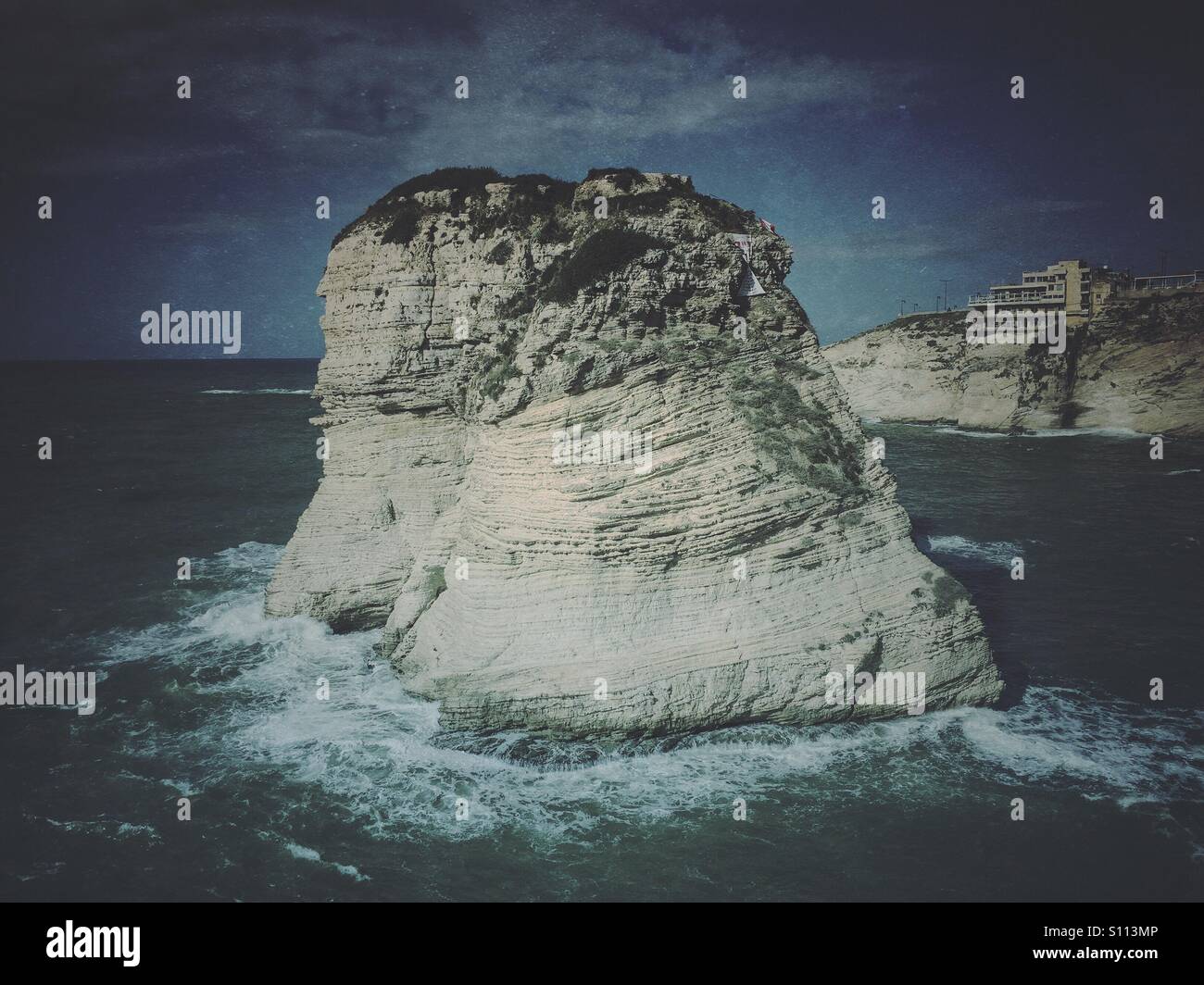 Raouche Rock Beirut Lebanon Stock Photo - Alamy