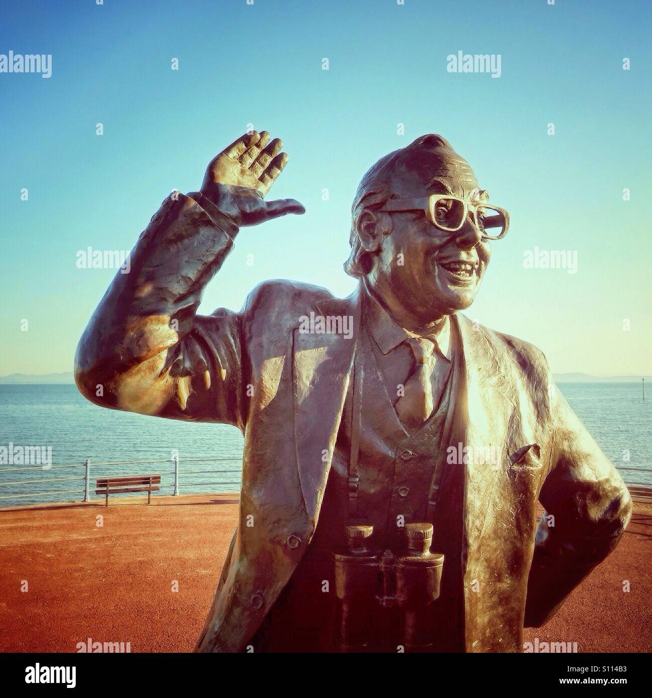 Eric morecambe bronze statue hi-res stock photography and images - Alamy