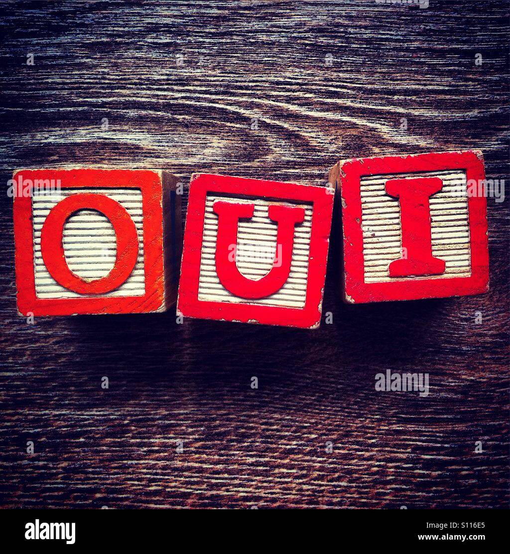 Oui letter hi-res stock photography and images - Alamy