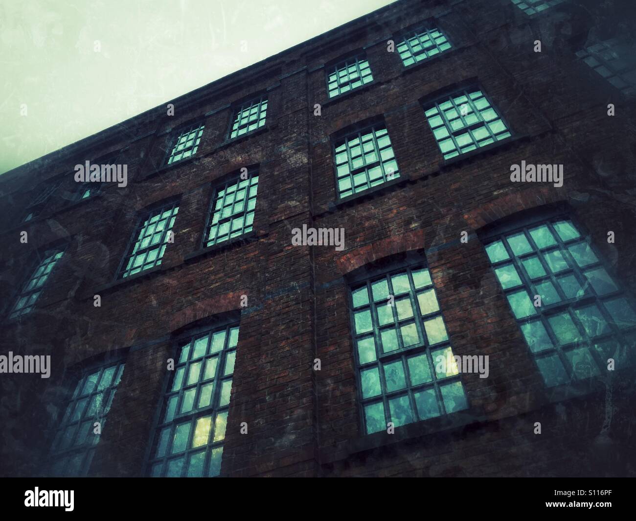 Goth architecture hi-res stock photography and images - Alamy