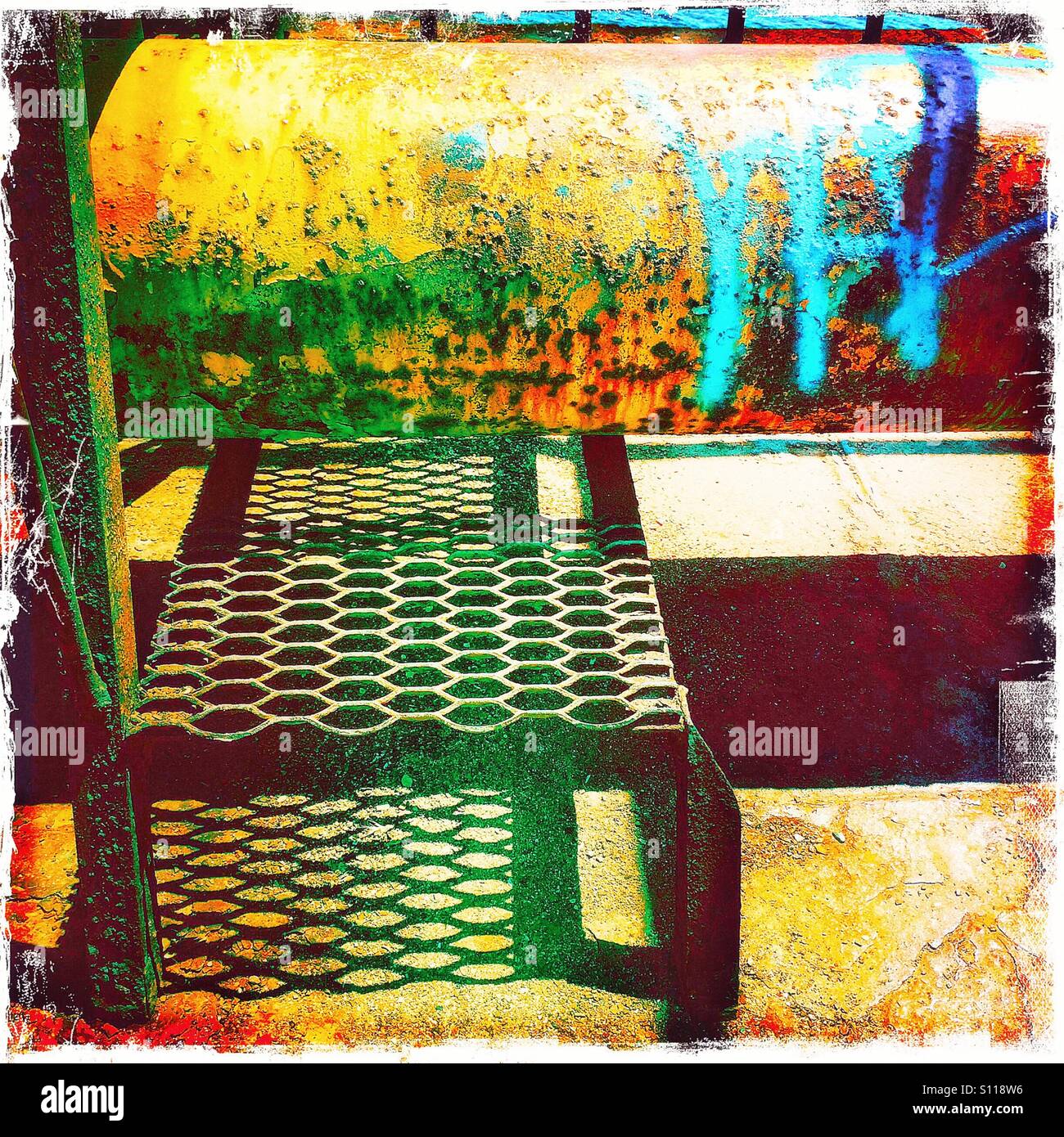 Graffiti pipe hi-res stock photography and images - Alamy