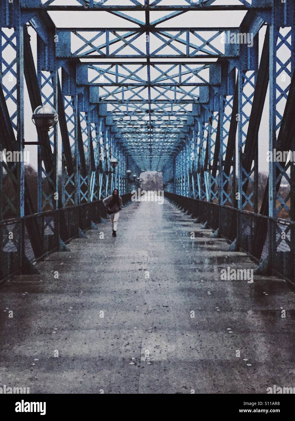 Bridge stock image hi-res stock photography and images - Alamy