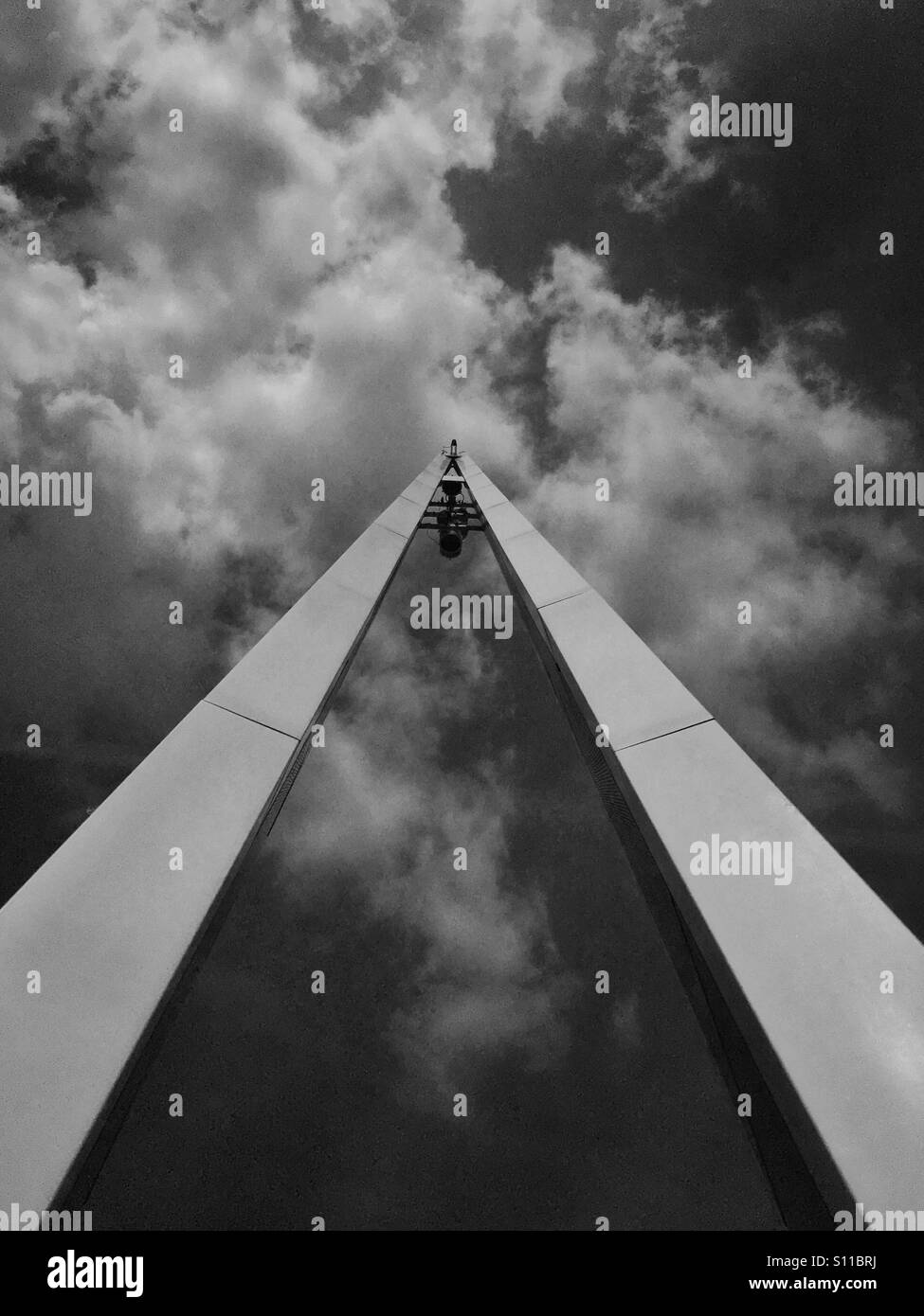 Twin structures hi-res stock photography and images - Alamy