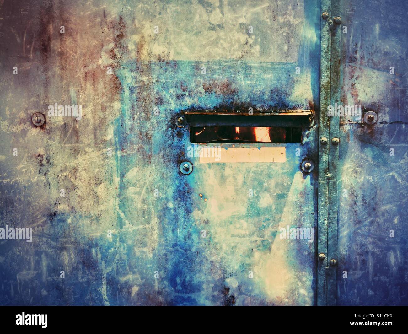 Abstract metal door hi-res stock photography and images - Alamy