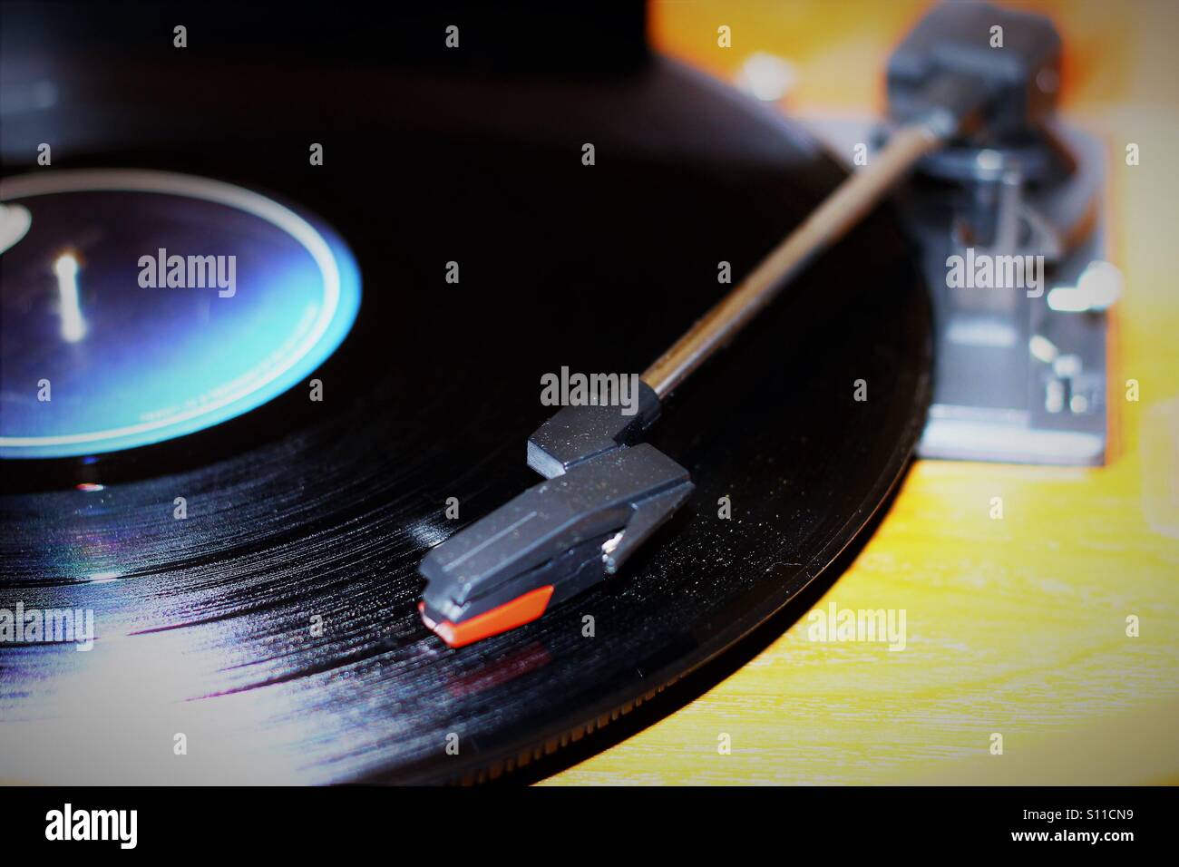 New record player hi-res stock photography and images - Alamy
