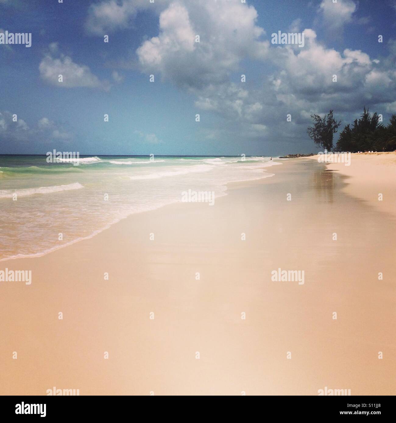 Dover Beach Barbados Stock Photos & Dover Beach Barbados Stock Images ...