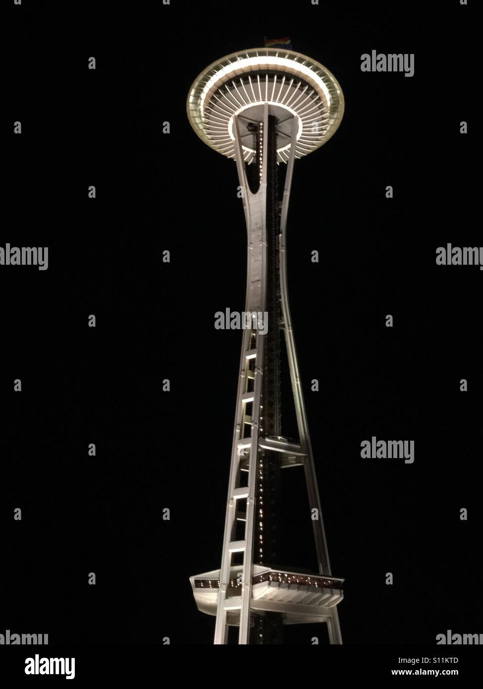 Space needle at night hi-res stock photography and images - Alamy
