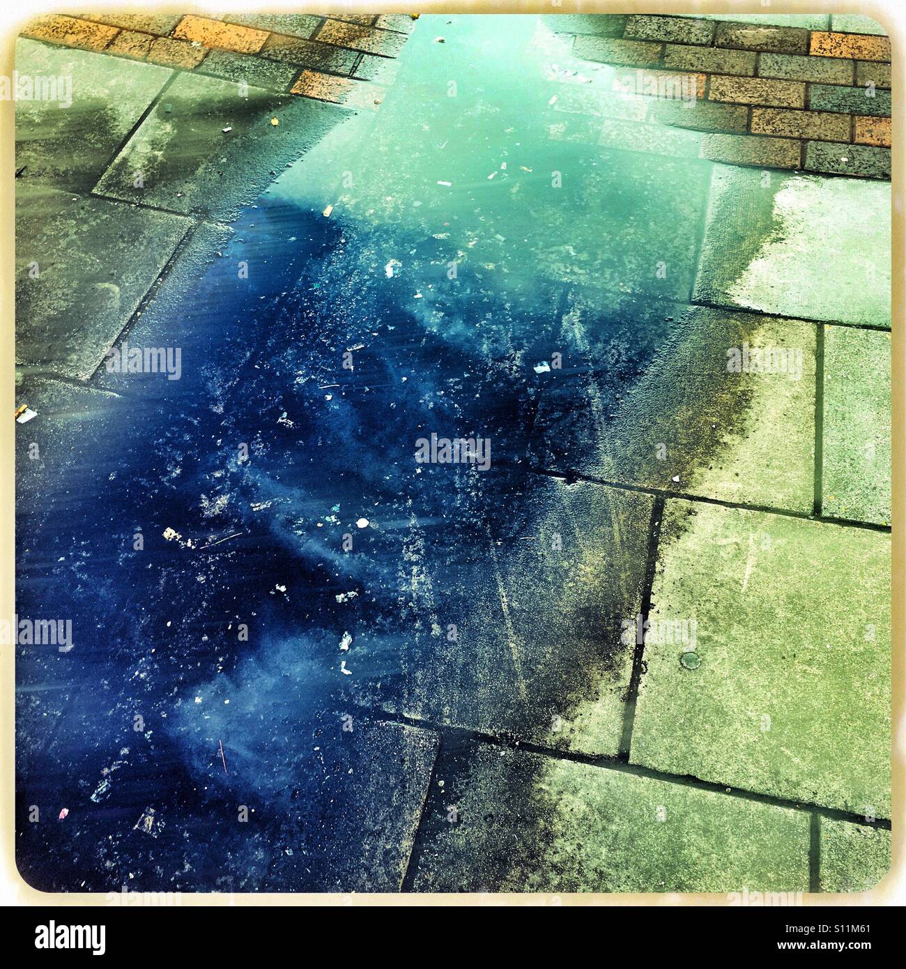 Puddle floor hi-res stock photography and images - Alamy