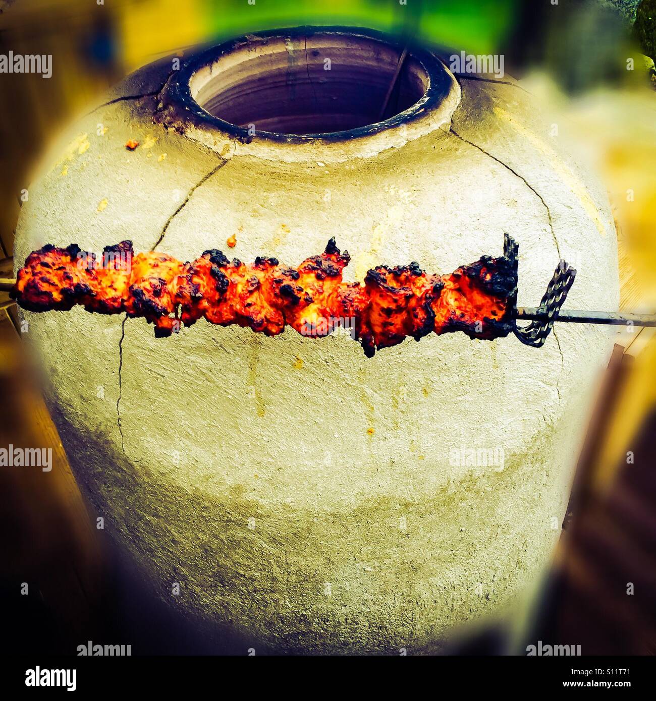 Clay tandoor hi-res stock photography and images - Alamy