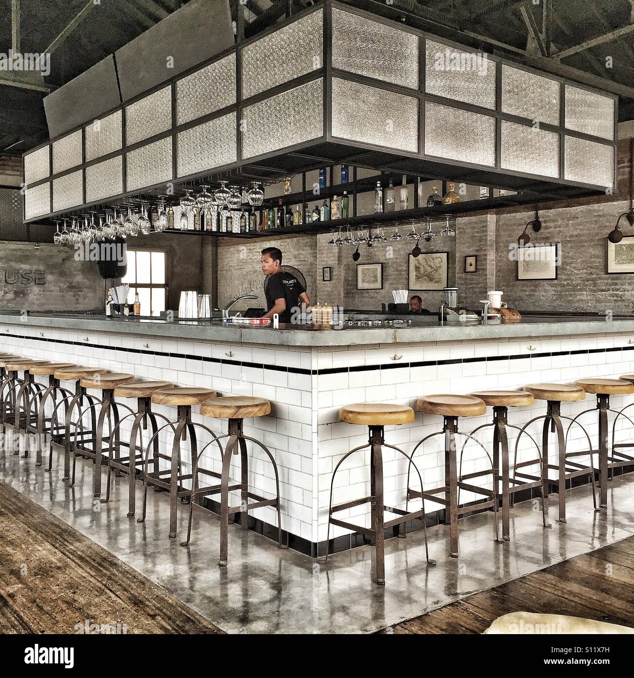 The fly bar hi-res stock photography and images - Alamy