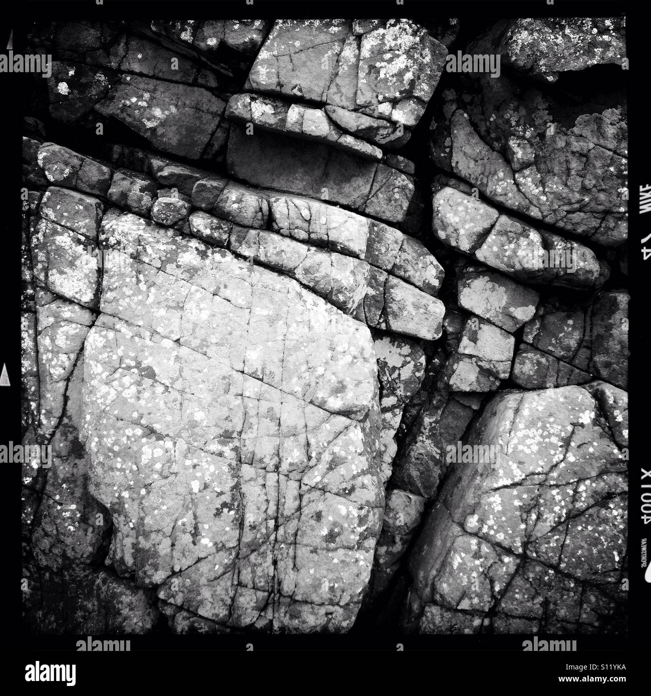 Fractured rocks hi-res stock photography and images - Alamy