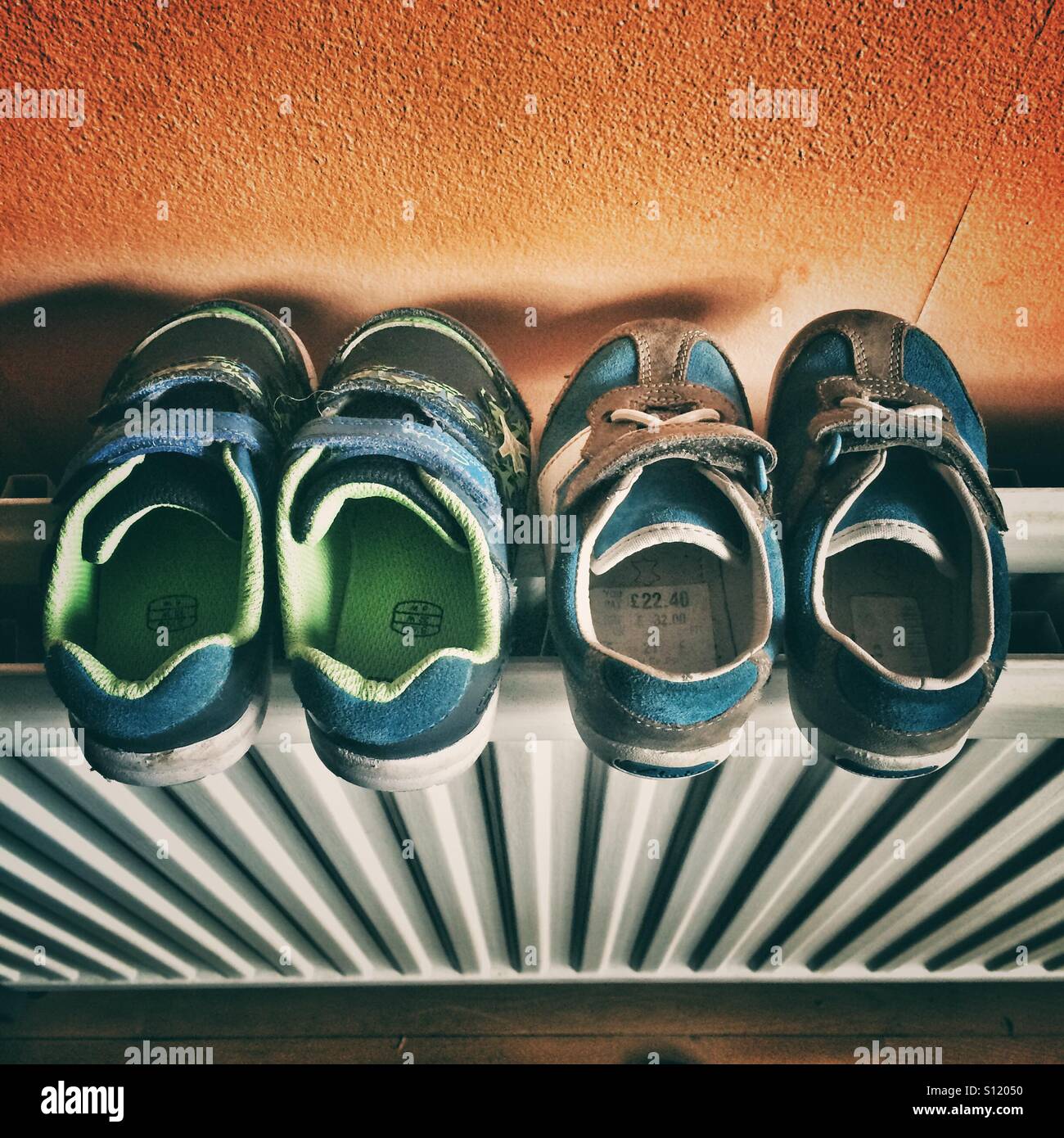 Kids feet hi-res stock photography and images - Alamy