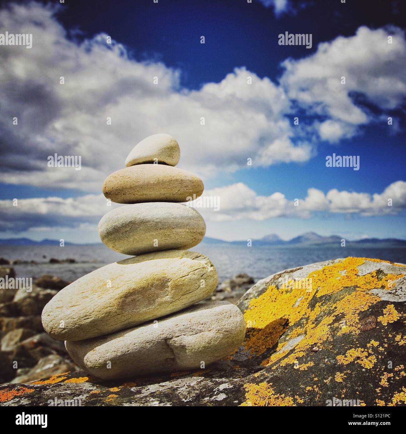 Cairn stones hi-res stock photography and images - Alamy