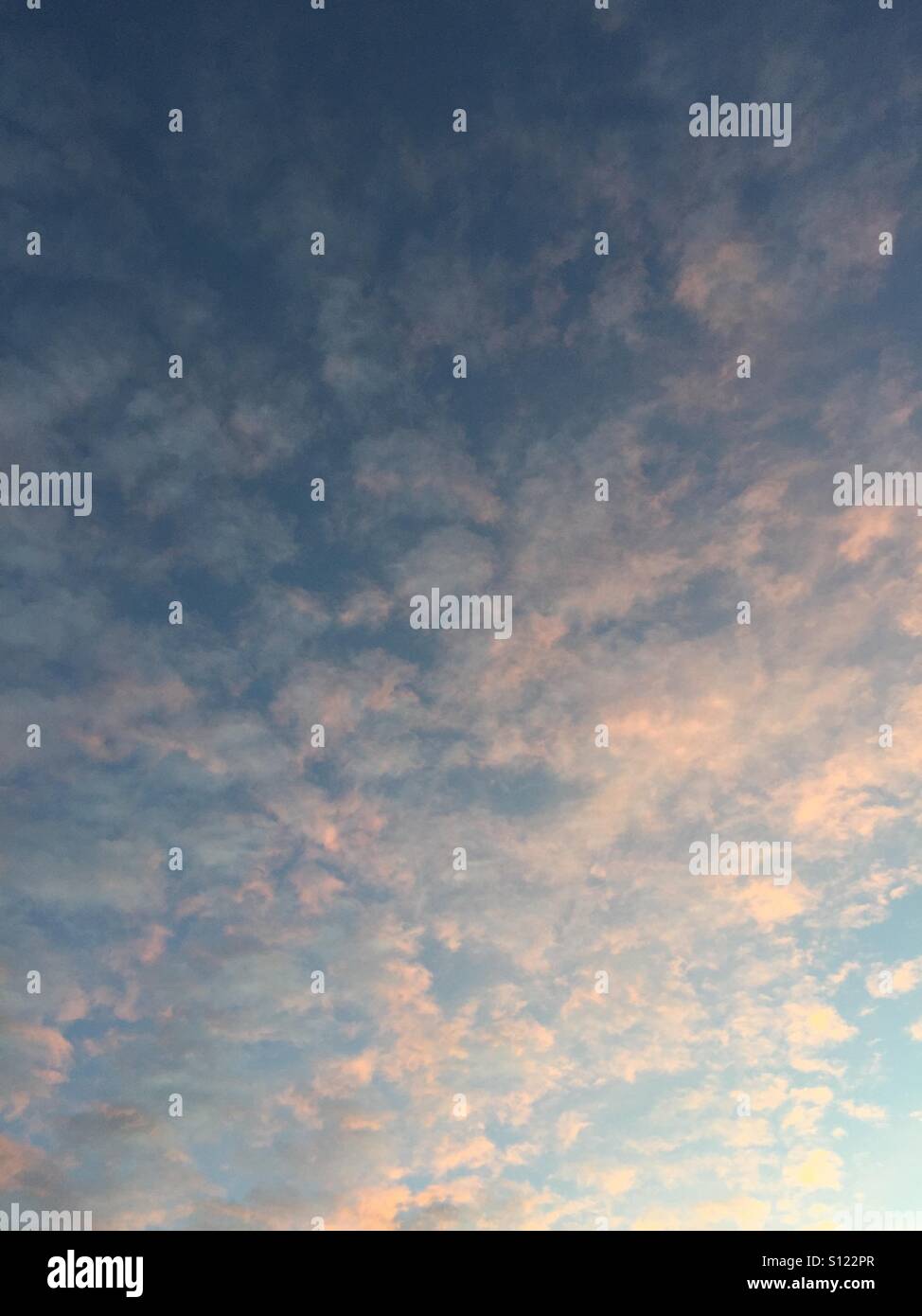 Afternoon sky hi-res stock photography and images - Alamy