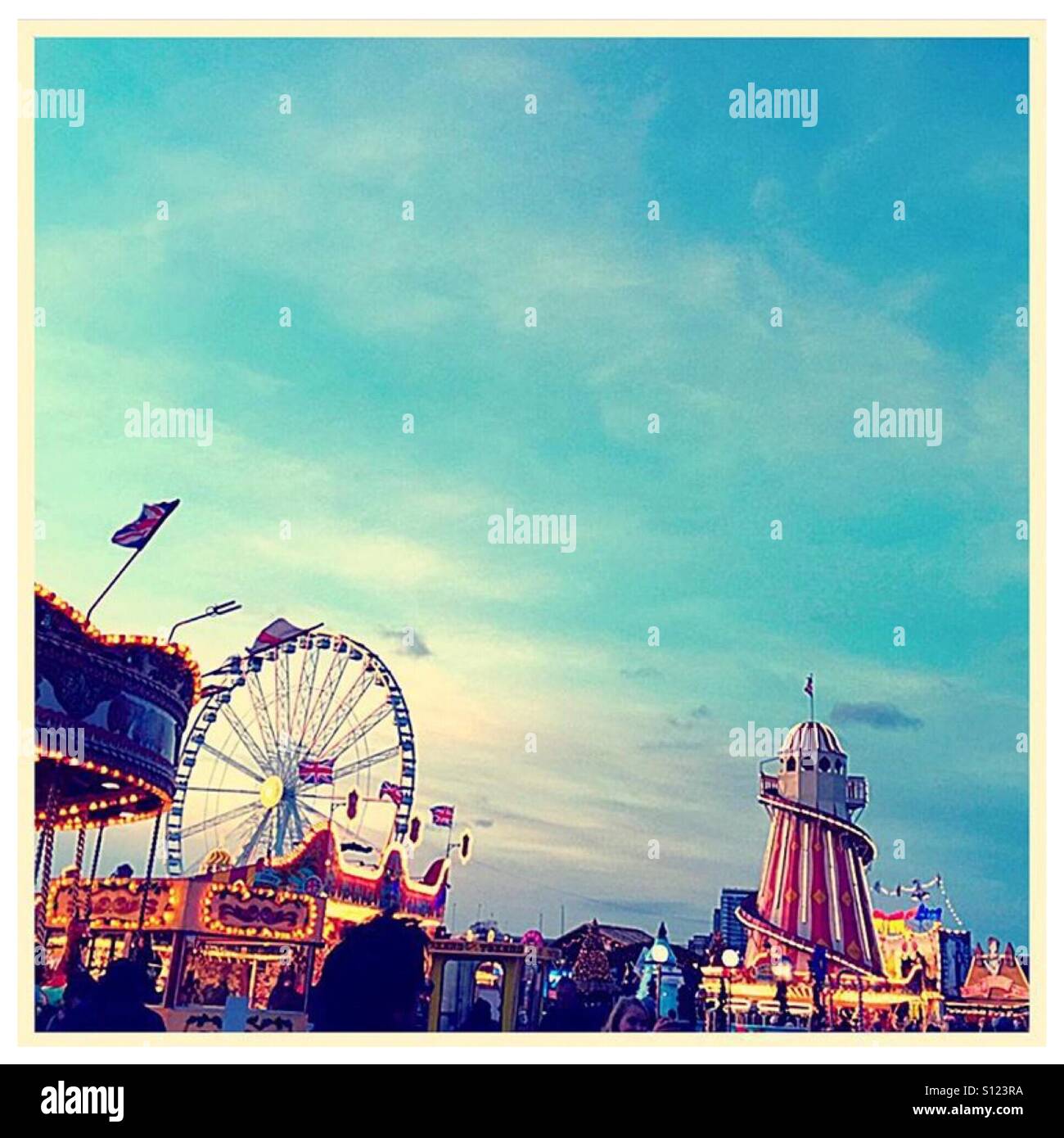 Vintage fairground rides hi-res stock photography and images - Alamy