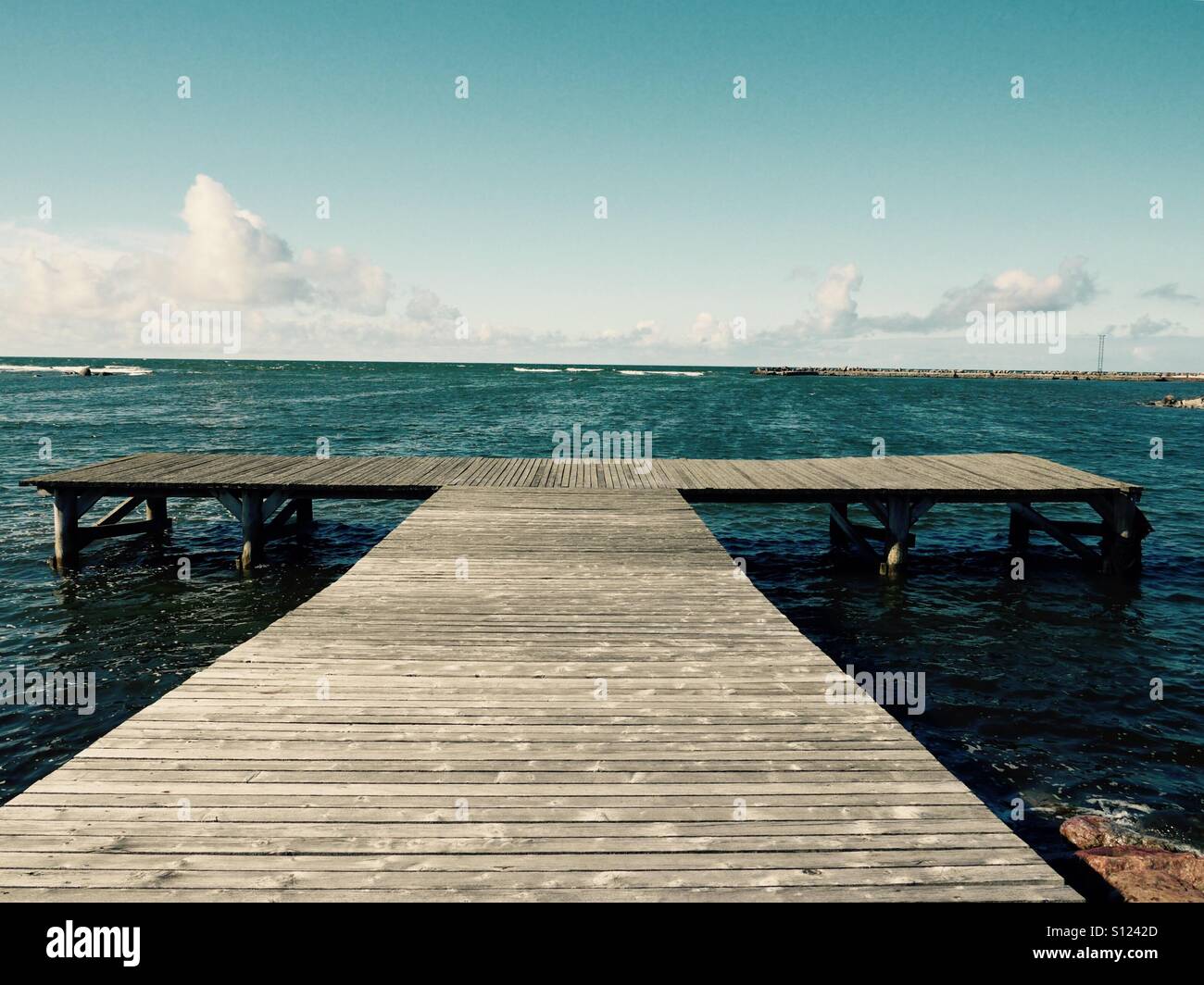 T pier hi-res stock photography and images - Alamy