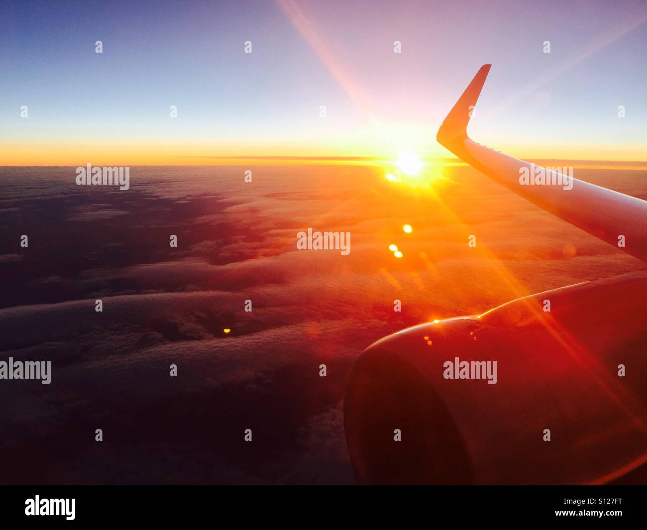 High clouds and setting sun hi-res stock photography and images - Alamy