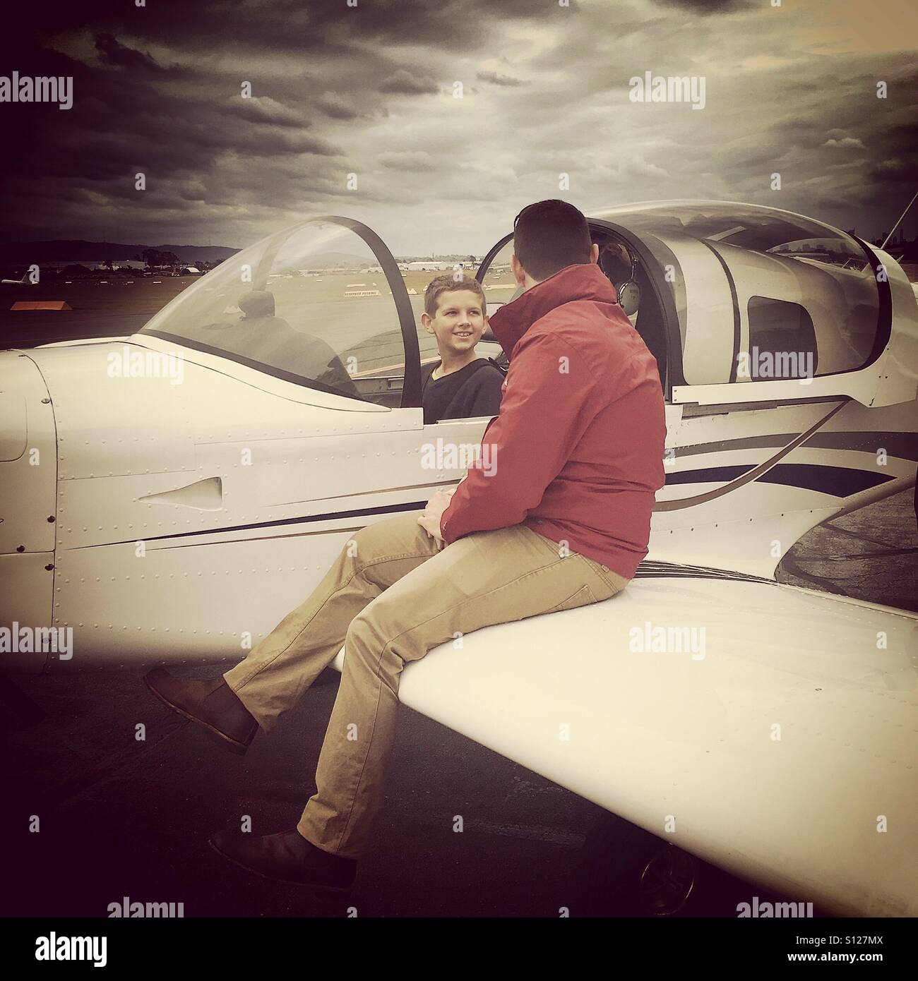 Happy plane hi-res stock photography and images - Alamy