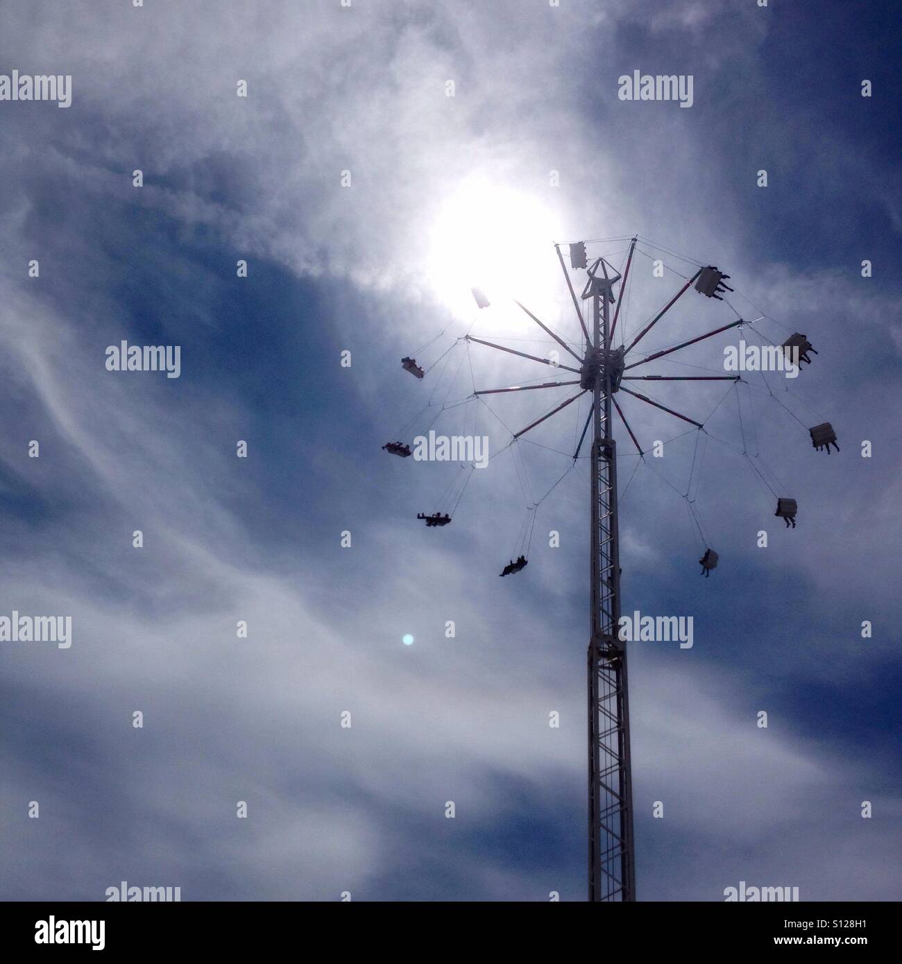 Sky high attraction hi-res stock photography and images - Alamy