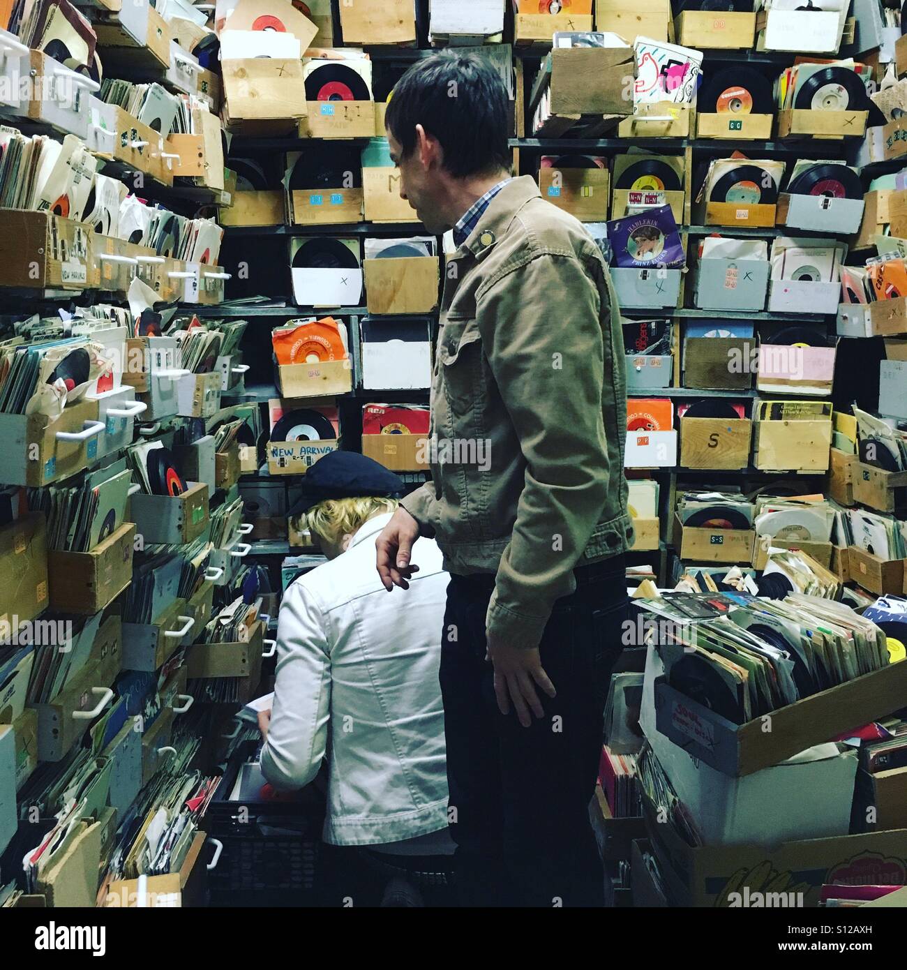 Messy shop hi-res stock photography and images - Alamy