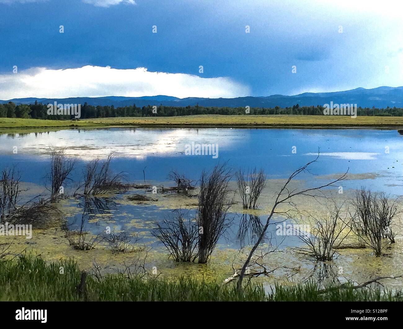 Montana highway 200 hi-res stock photography and images - Alamy