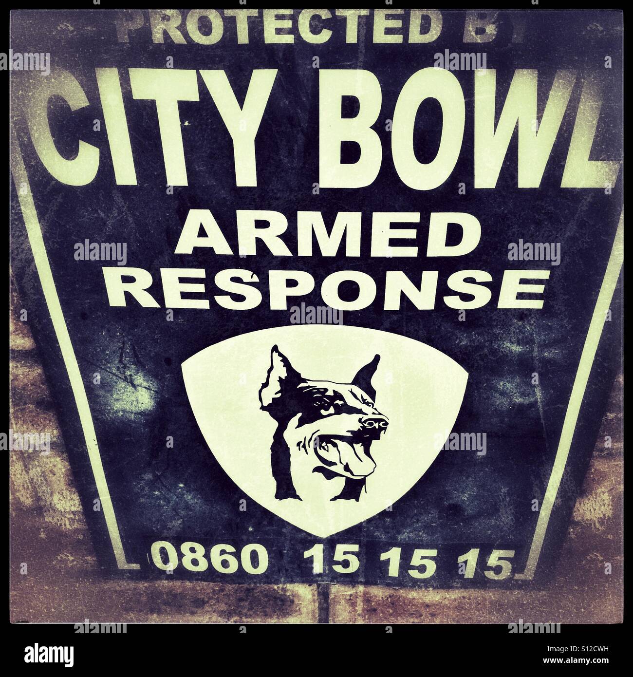 Armed response sign on house in CapeTown, South Africa Stock Photo - Alamy