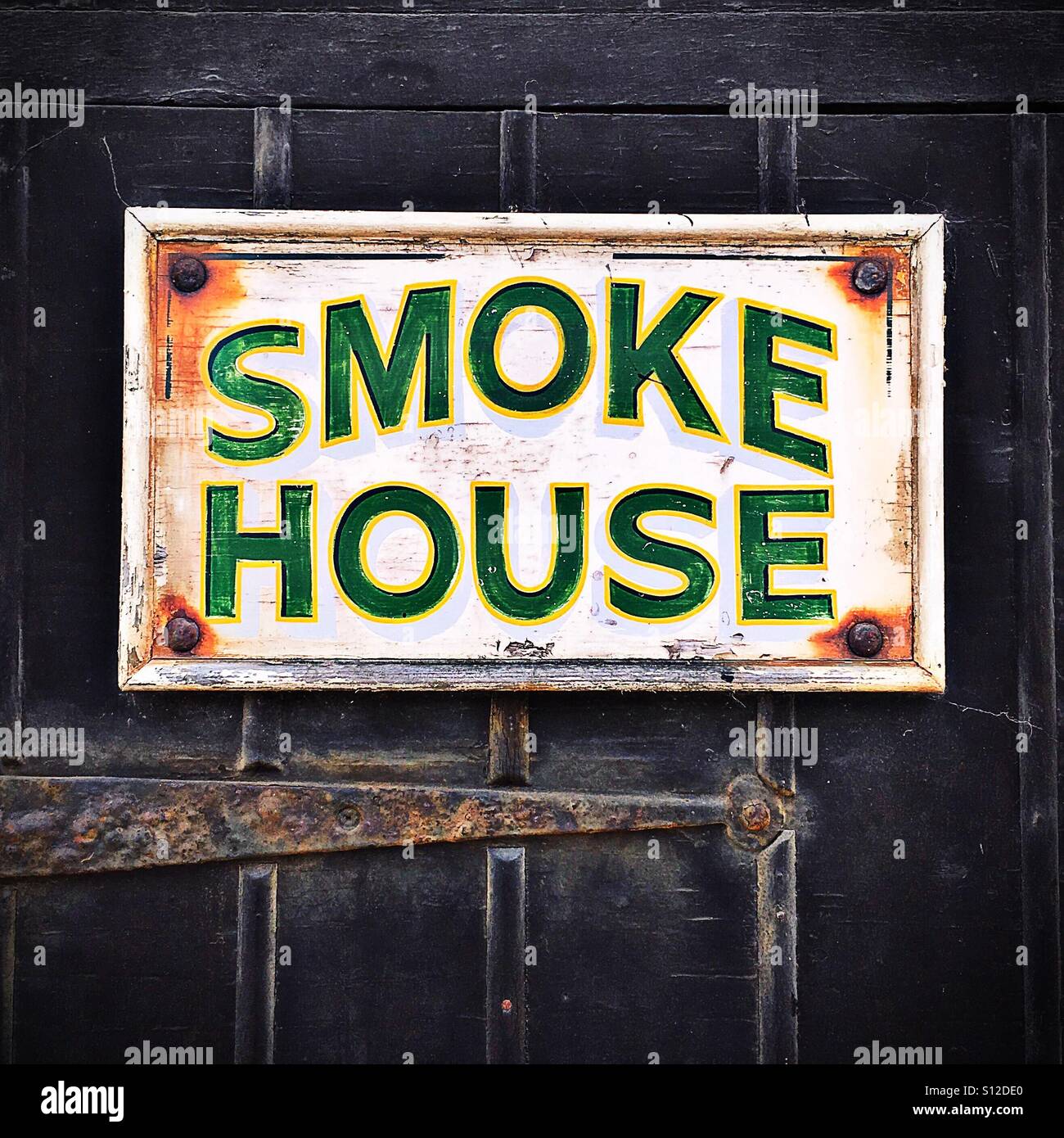 Smoke House Stock Photos & Smoke House Stock Images - Alamy