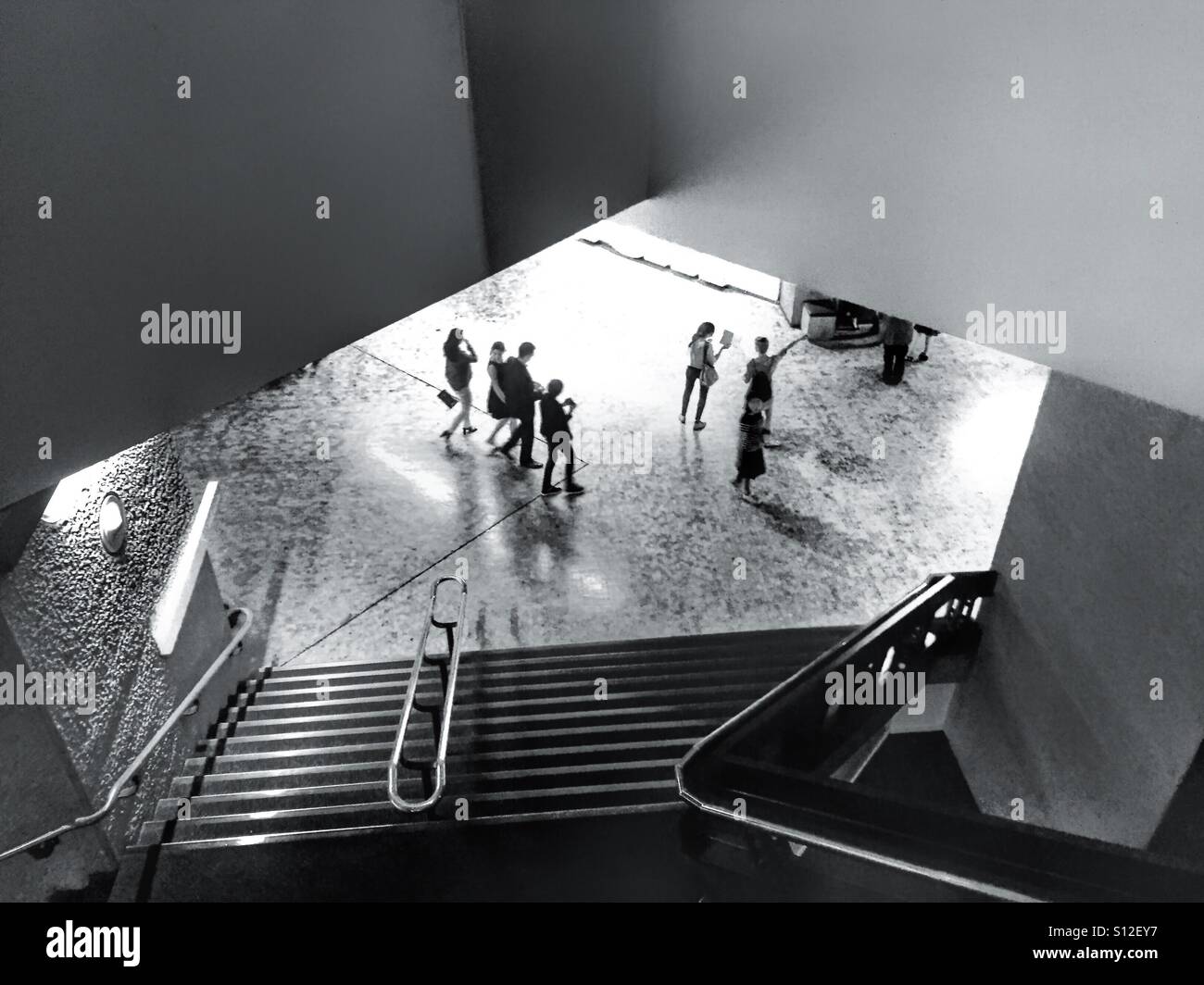 Foyer stairs hi-res stock photography and images - Alamy